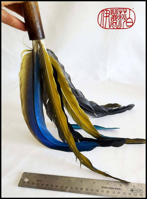 Large Parrot Feather Sumi-e Paintbrush – Elizabeth Schowachert Art